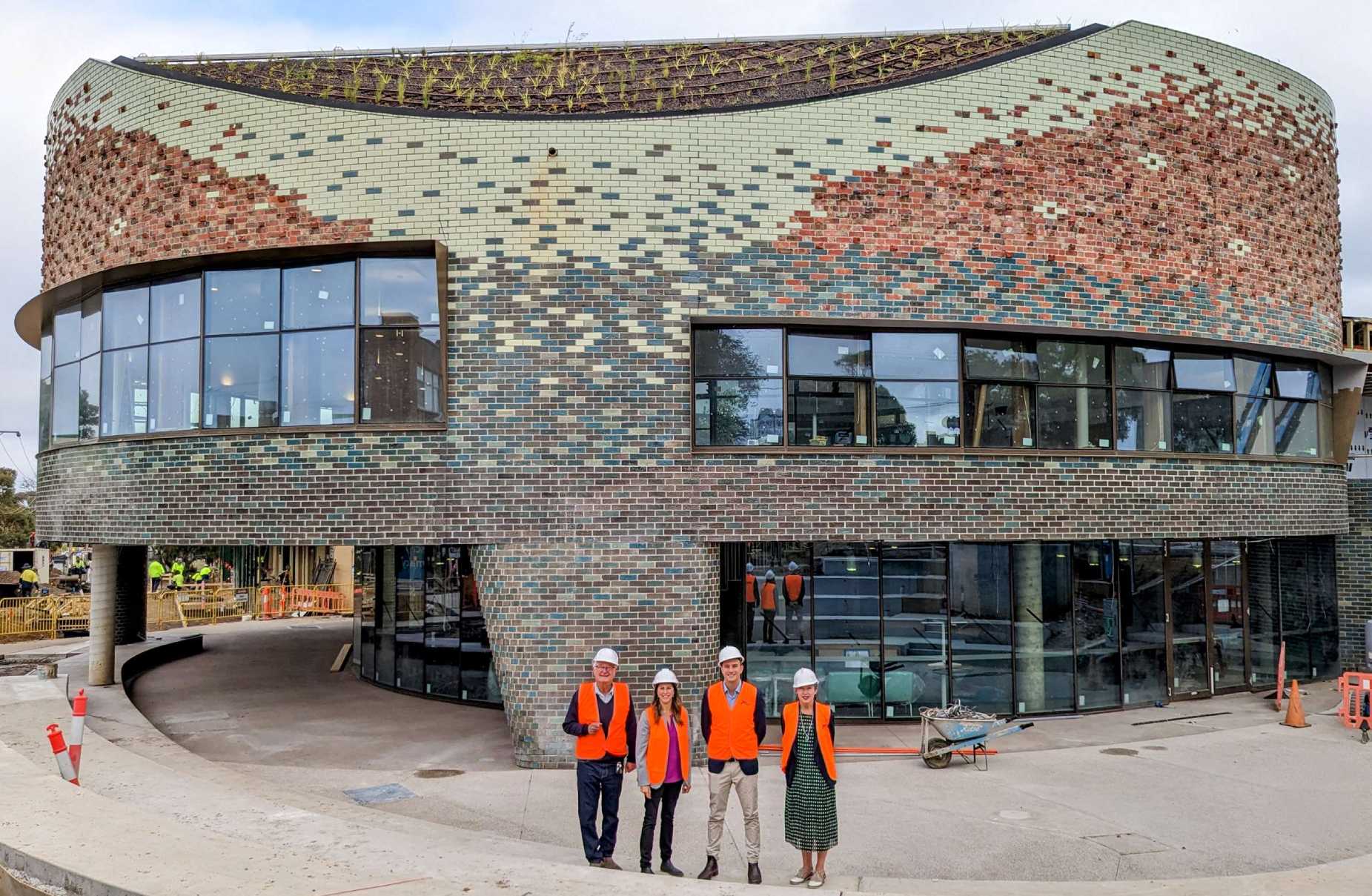 Handover of Boronggook Drysdale Library - Argall